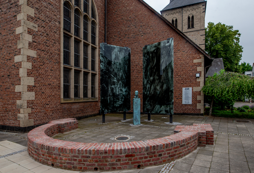 Franz-Boehm-Denkmal – Thomas Kesseler